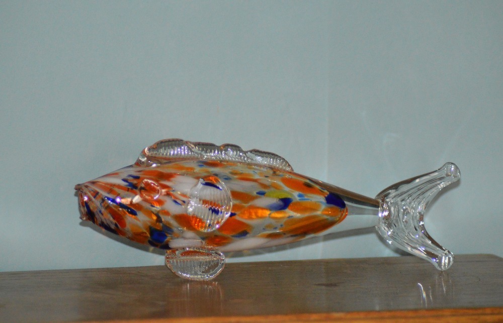 Peste de sticla (bibelou pe televizor) anii '70 - '80, epoca comunista ...