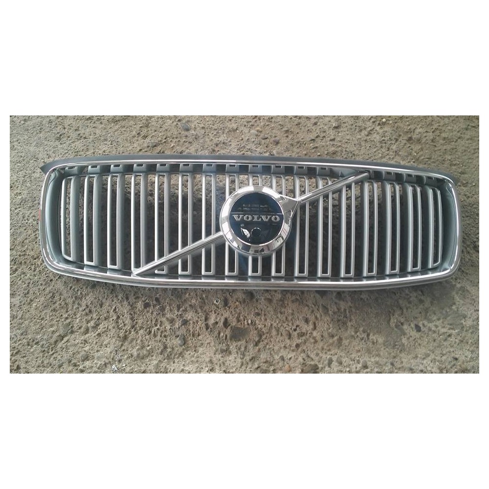 Grila fata Volvo 31425934 | arhiva Okazii.ro