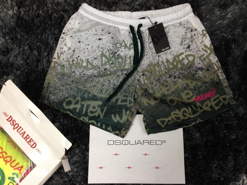 Bermude/pantaloni scurti/sort Dsquared D2 plaja/piscina/baie MODEL UNIC ...