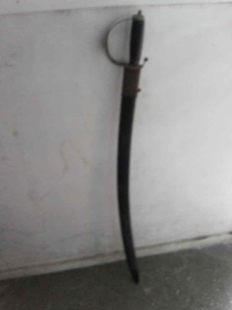 Sabie veche franceza,de cavalerie,pentru panoplie, cu garda si teaca ...