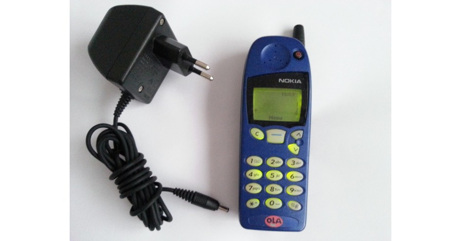 Telefon Nokia 5110 + incarcator original vintage colectie vechi retro ...