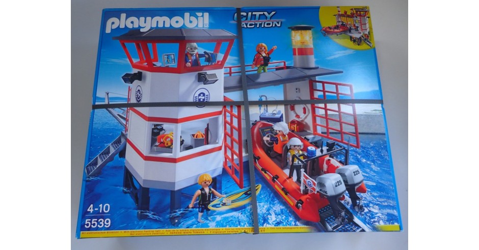 Lego Playmobil 5539 Statia de Salvamari cu Far Luminos si Barca Motor ...