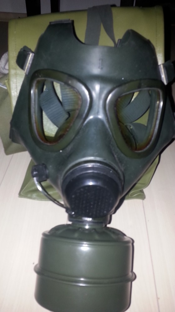 Masca de gaze Militara model 85 cu geanta (stoc de razboi) noua ...