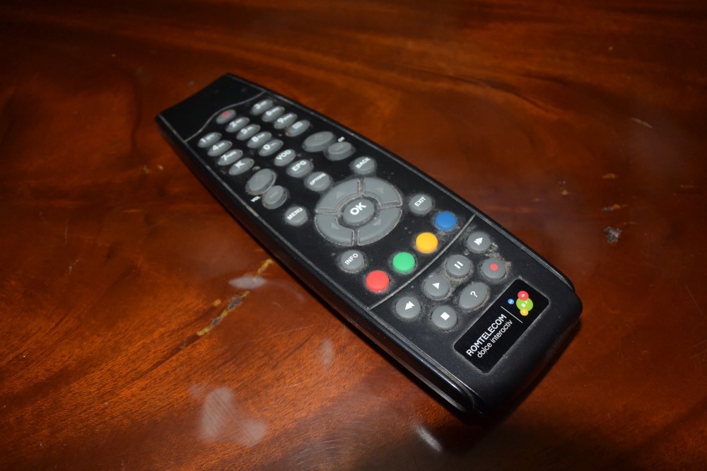 Telecomanda Receiver Dolce HD Romtelecom Telekom Receptor Cablu TV ...