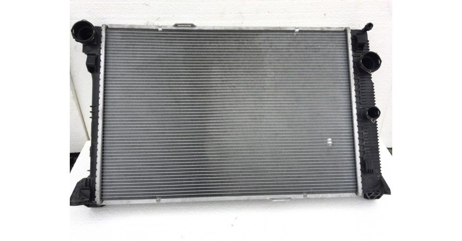 Radiator apa Mercedes C-classe w204 2.2 CDI A2045003703 | arhiva Okazii.ro