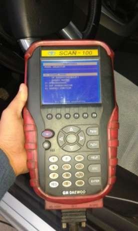 tester auto SCAN 100 GM DAEWOO | arhiva Okazii.ro