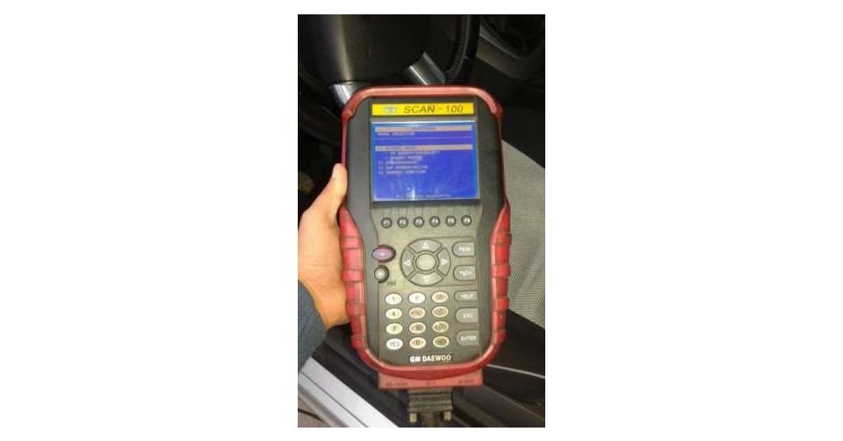 tester auto SCAN 100 GM DAEWOO | arhiva Okazii.ro