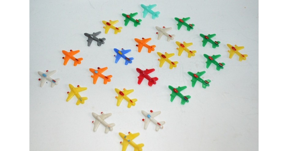 Miniaturi, avioane romanesti din plastic dur - anii '80 | arhiva Okazii.ro