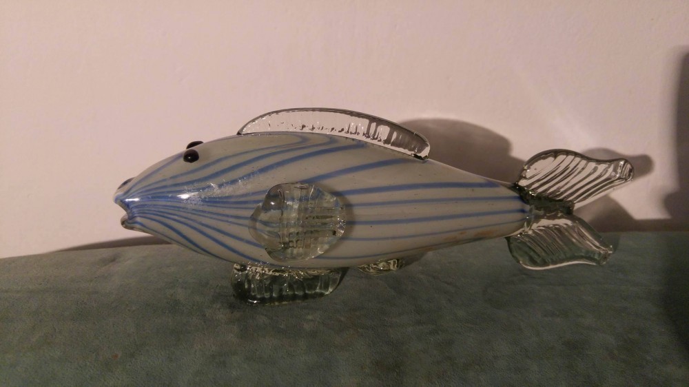 Peste de sticla bibelou pe televizor anii '70 - '80 Padurea Neagra ...