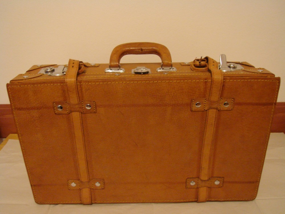 geamantan decor photo-video model vintage | arhiva Okazii.ro