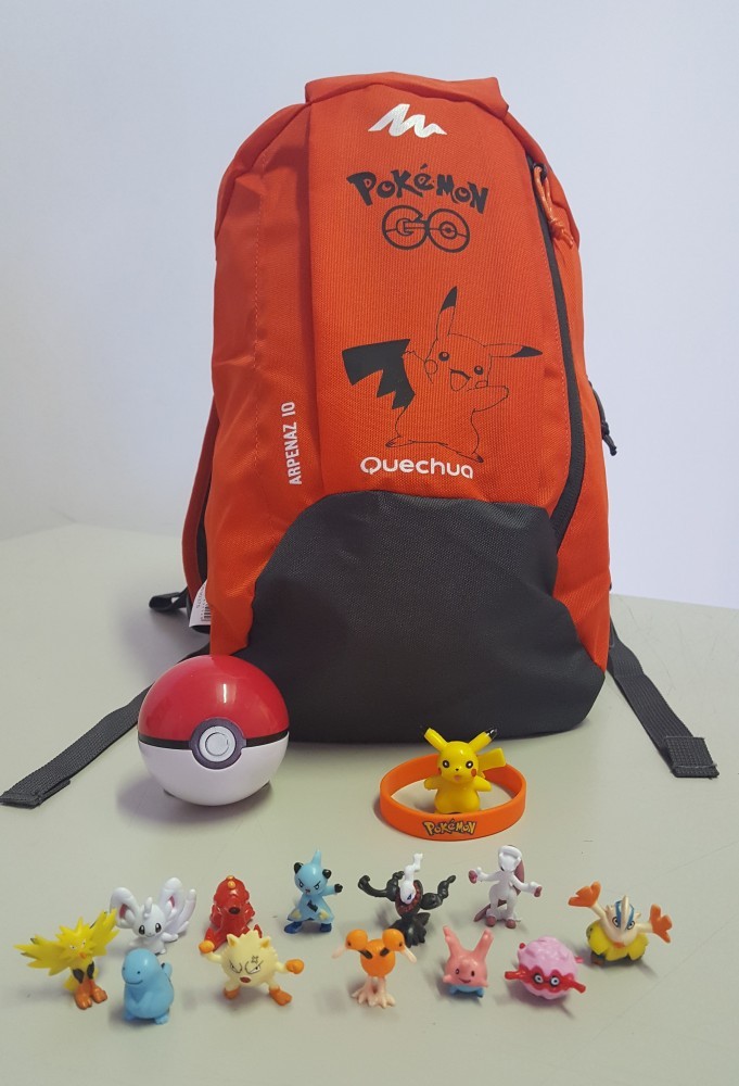 Ghiozdan POKEMON GO - KIT Rucsac Pikachu + POKEBALL + 12 x Pokemoni ...