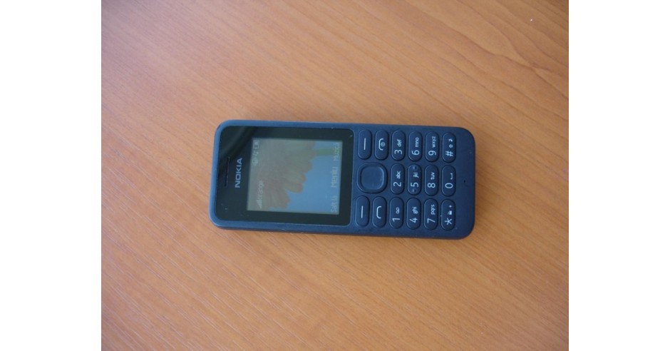 NOKIA 130 - telefon simplu cu butoane si bluetooth - tine incarcat MULT ...