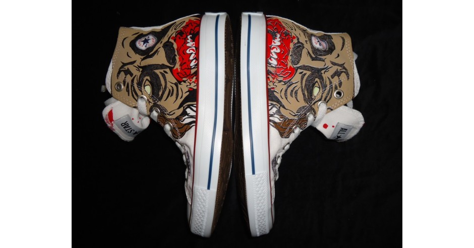 Bascheti Barbati Panza Zombie Craniu Pete Sange Walking Dead Ghete ...