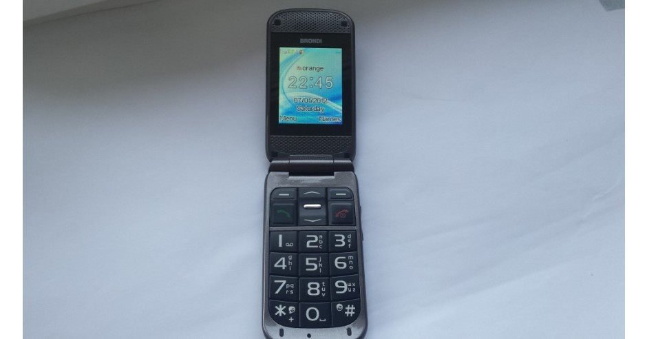 TELEFON PENTRU BATRANI | arhiva Okazii.ro