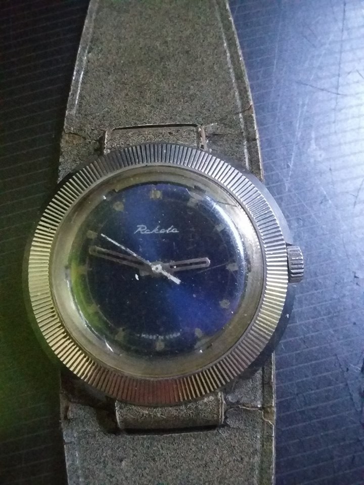 Ceas RACHETA,ceas vechi rusesc de colectie,model rar,curea originala de ...