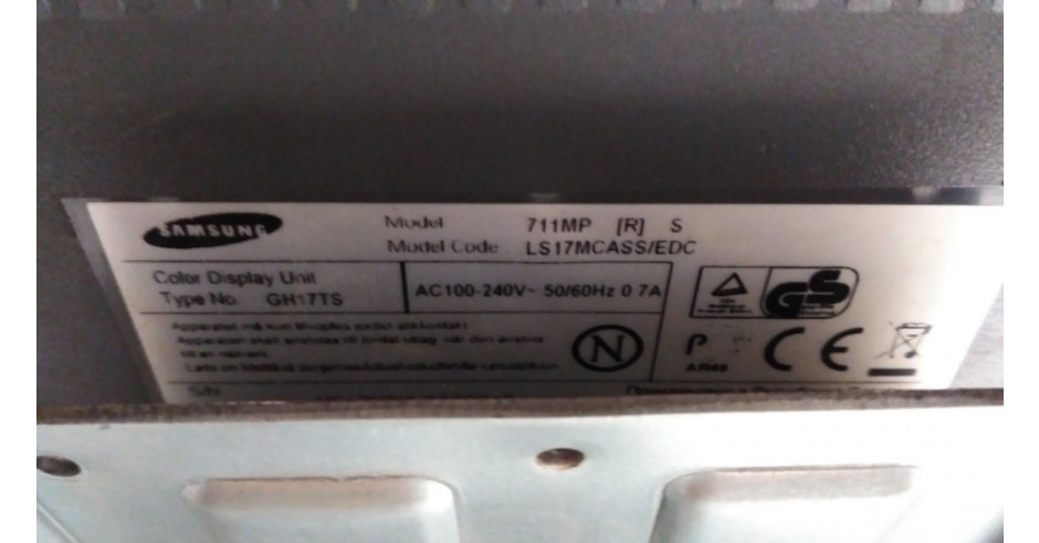 TV LCD 17 INCH SAMSUNG + TELECOMANDA | arhiva Okazii.ro