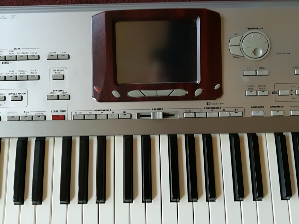 Vand orga korg PA1X Pro +mixer behringer XENYX QX1202 | arhiva Okazii.ro