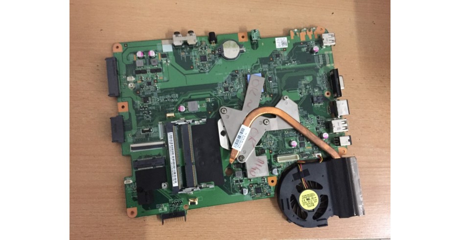 Placa de baza Dell Inspiron N5030 A140, Asus | Okazii.ro