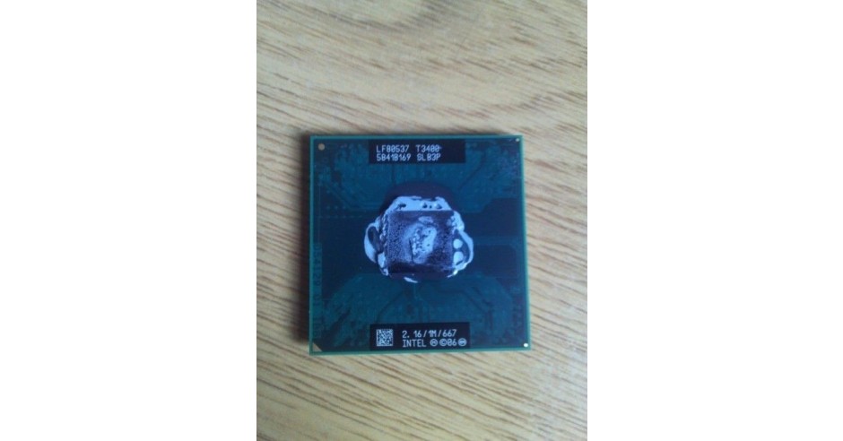 Intel Pentium Processor T3400 (1M Cache, 2.16 GHz, 667 MHz FSB) Socket ...