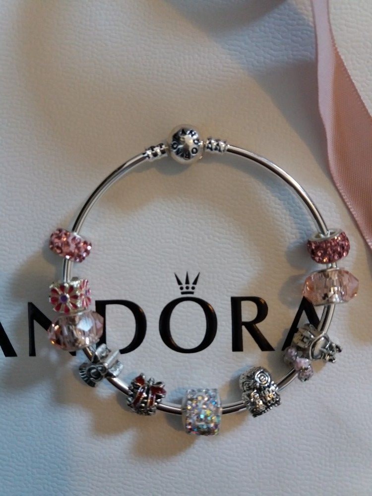 Bratara PANDORA pandantive swarovski pct argintiu 925 model SCLIPIRI ...