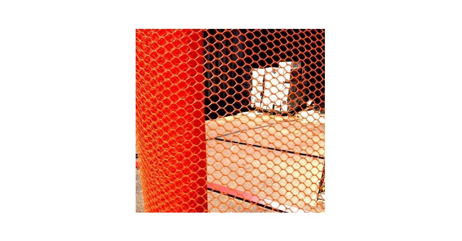 Plasa plastic parazapezi/mascare garduri/delimitare lucrari/protectie ...