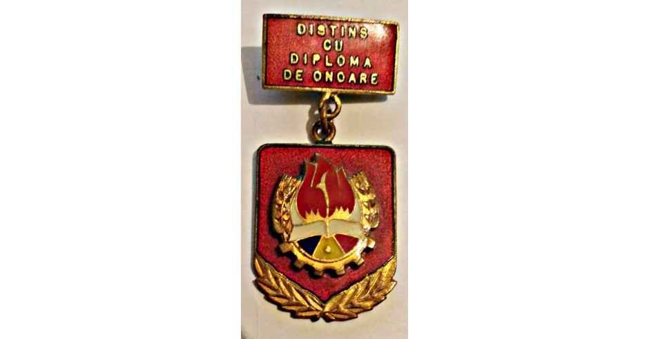 INSIGNA PIONIERI PIONIER DISTINS CU DIPLOMA DE ONOARE LITERE MICI ...