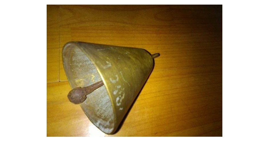 Clopot vechi masiv,clopot original si vechi marca,T GRATUIT | arhiva ...