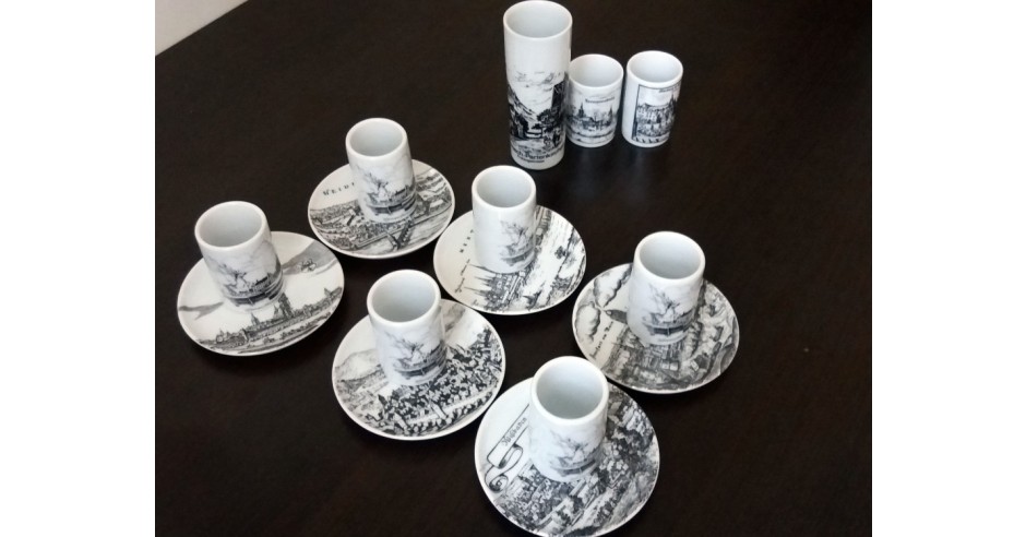 Set cafea portelan, 6 cescute si 6 farfurioare, bonus 1 vazuta si 2 ...