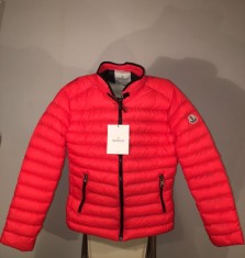 Geaca Moncler | arhiva Okazii.ro