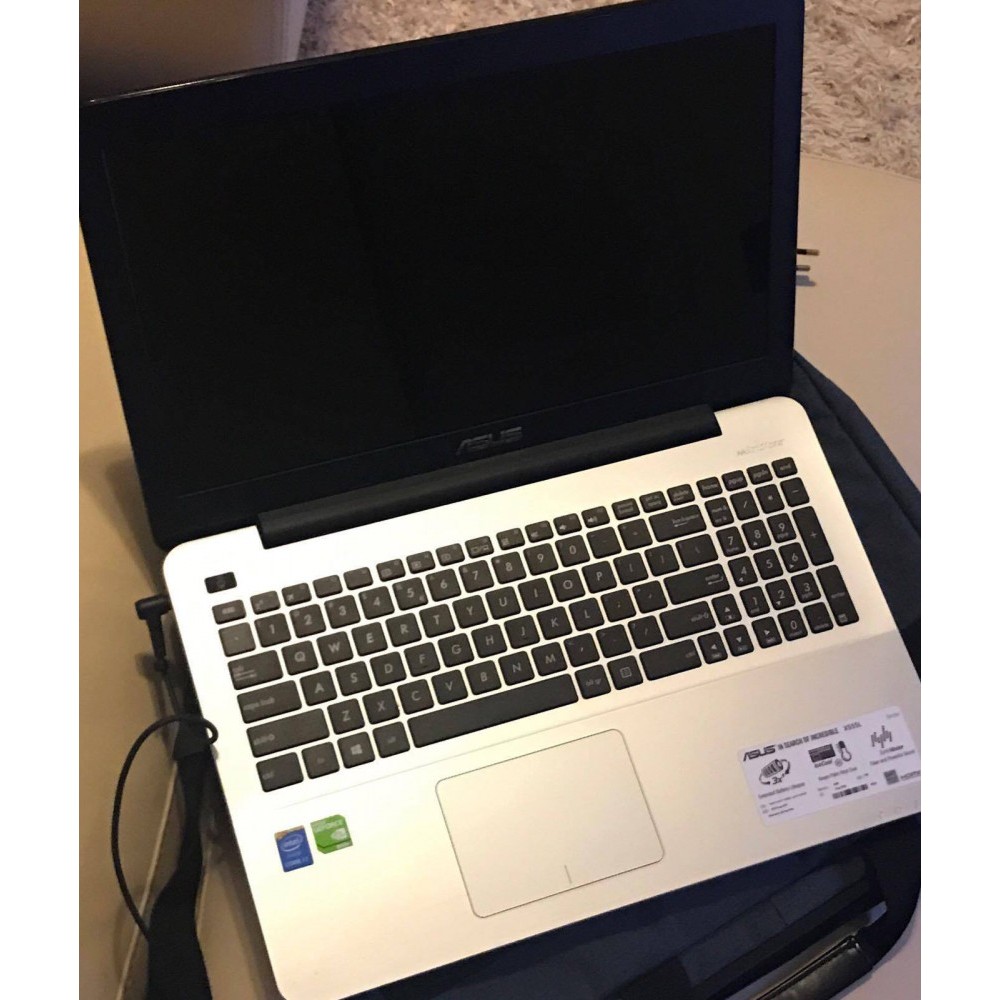 Laptop Asus X555L i7, 4GB ram, Nvidia GEFORCE 940m | arhiva Okazii.ro