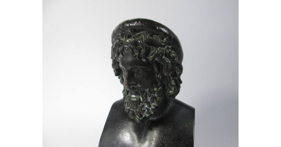 g Pitagora - Bust vechi de grec, antimoniu patinat, statueta veche ...
