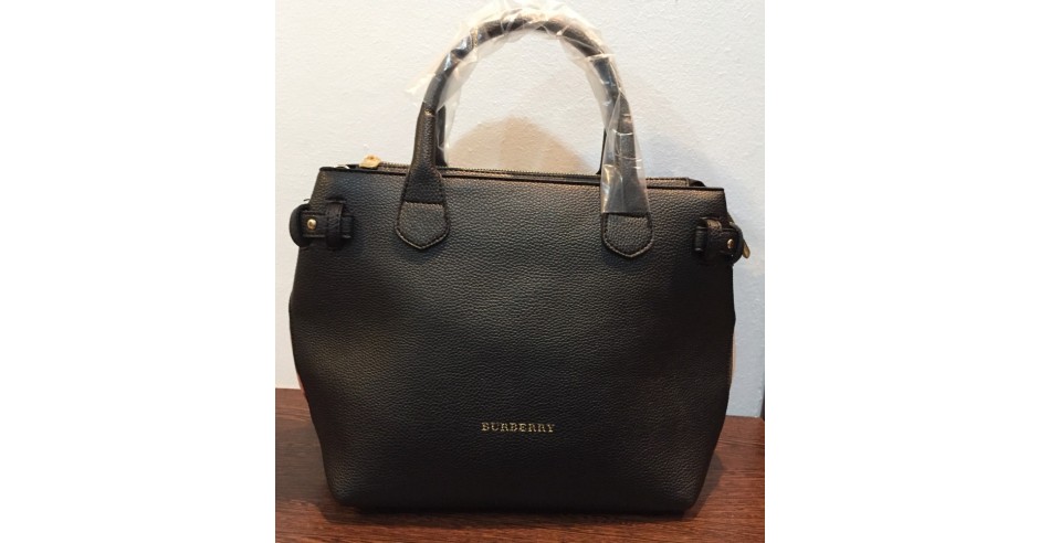 Geanta Burberry london | arhiva Okazii.ro