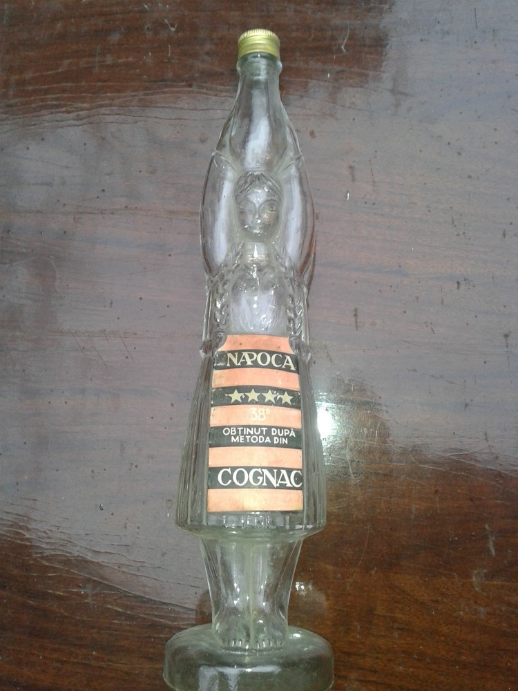 STICLA TIP TARANCUTA VINARS NAPOCA CU ETICHETA SI DOP COLECTIE DECOR ...