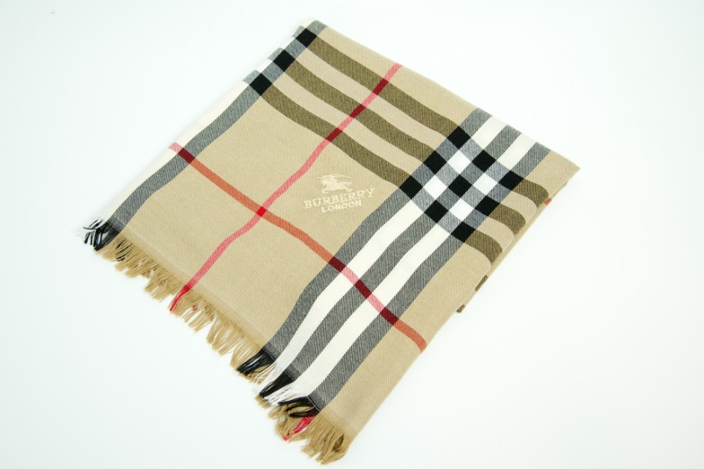 Esarfa / Sal de dama din bumbac Burberry + Cadou Surpriza - Esarfa, Sal ...