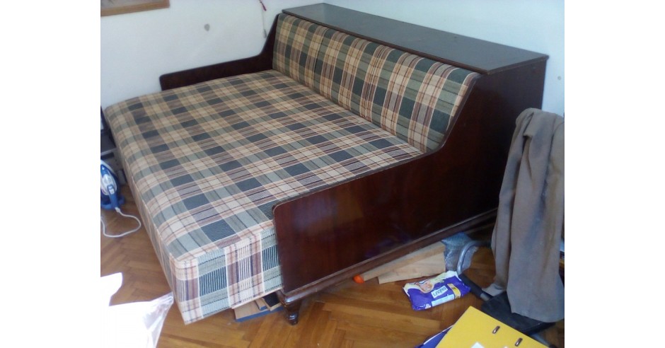 Pat extensibil cu recamier | arhiva Okazii.ro