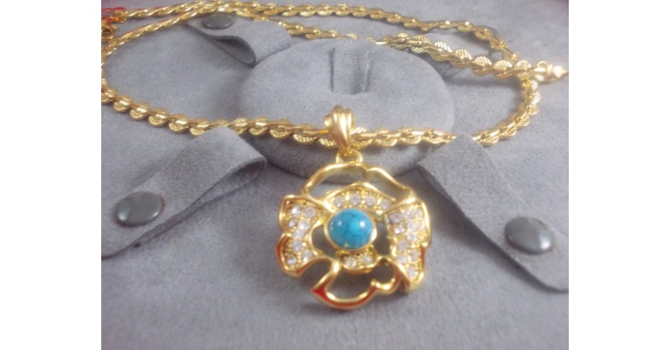 Lant/Colier cu Pandantiv zirconiu si turcoaz dublu placat Aur 18k cod ...