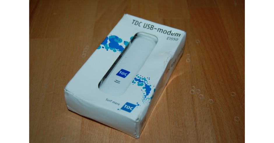 MODEM 3G HUAWEI E1550 VOICE ENABLED LIBER RETEA IN CUTIE | arhiva Okazii.ro