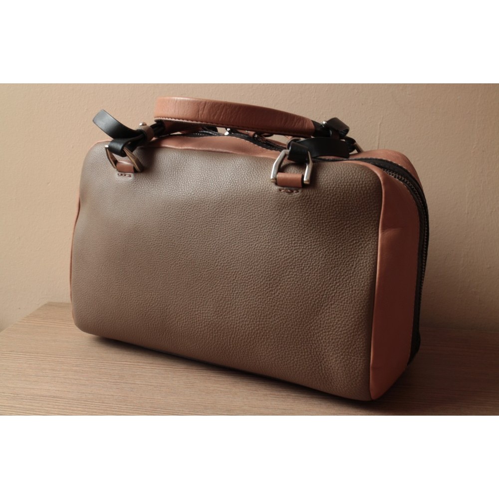 Geanta Musette Cristhelen B, taupe, piele naturala vitel | arhiva Okazii.ro