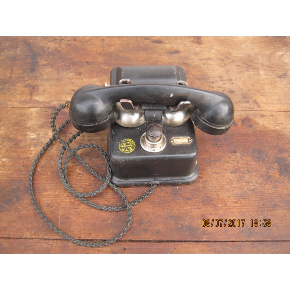 Telefon fix cu manivela-anul 1944 Propietatea S.A.R. de Telefoane ...