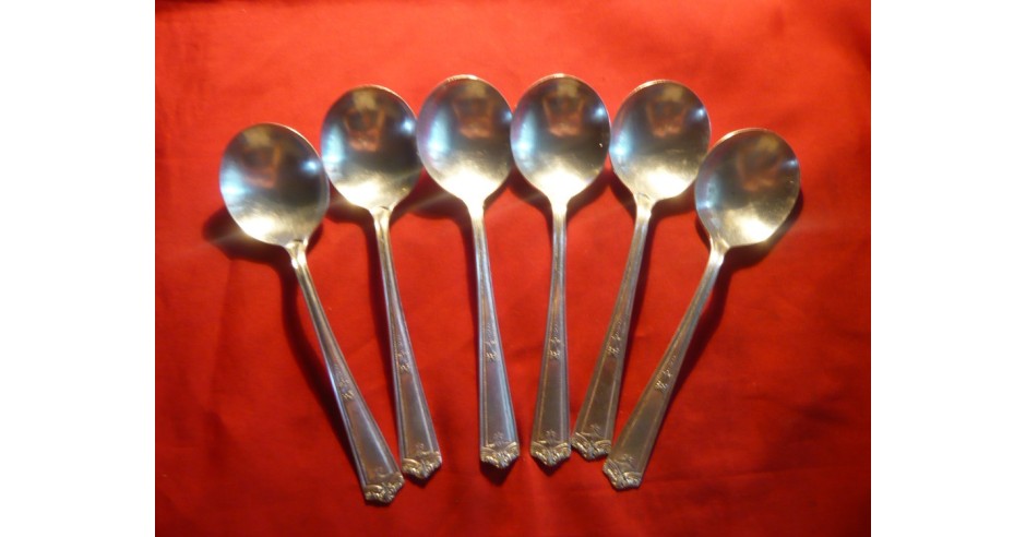Set 6 Linguri L= 12,2 cm marca Winefield ,metal argintat | Okazii.ro