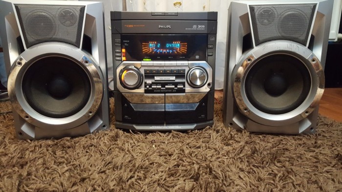 Combina Muzicala cu Radio CD Philips FW-C399/22+Boxe Universum Quelle ...