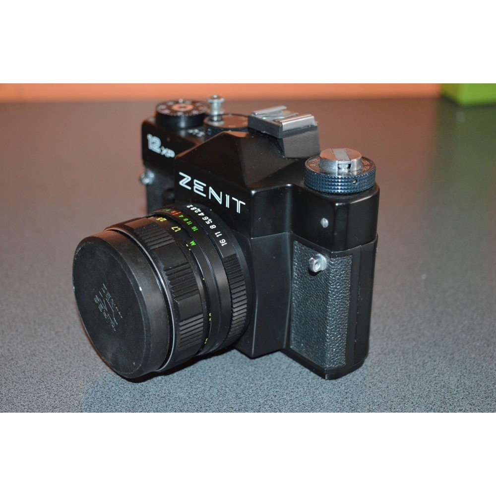 Aparat foto Zenit | arhiva Okazii.ro