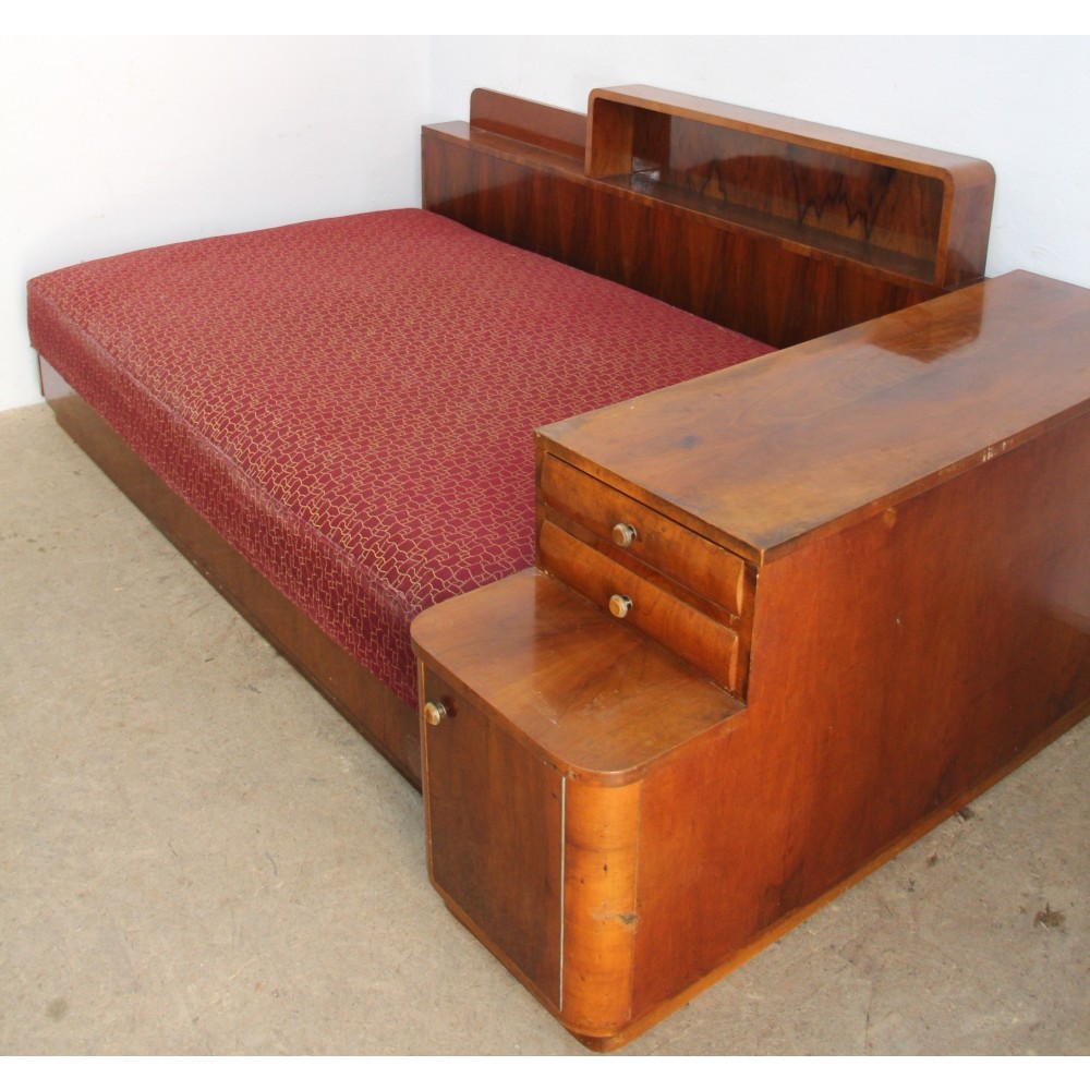 Pat Dublu Lemn Masiv cu lada depozitare; Recamier cu saltea | arhiva ...