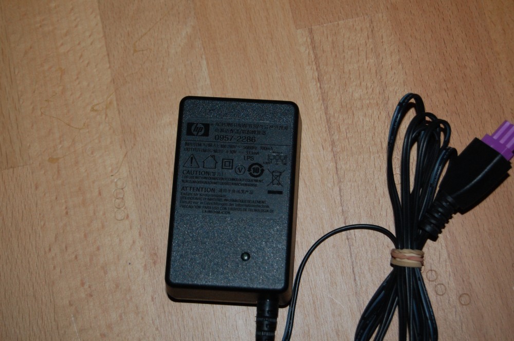 ALIMENTATOR/INCARCATOR IMPRIMANTA HP DESKJET 30V 333mA MODEL 0957-2286 ...