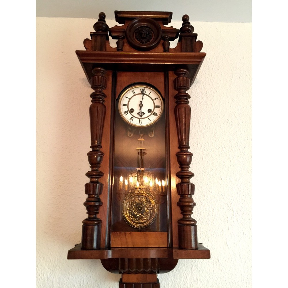 Ceas de perete cu pendul vechi din lemn | arhiva Okazii.ro