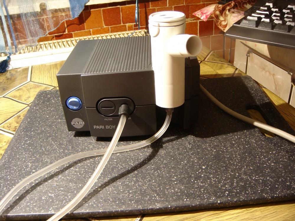 Nebulizator /Aerosol /compresor PARI BOY 038 | arhiva Okazii.ro