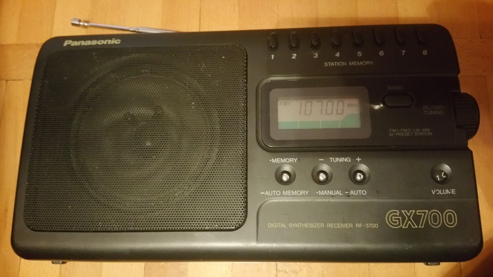 RADIO PANASONIC GX 700 PANASONIC RF-3700 | arhiva Okazii.ro