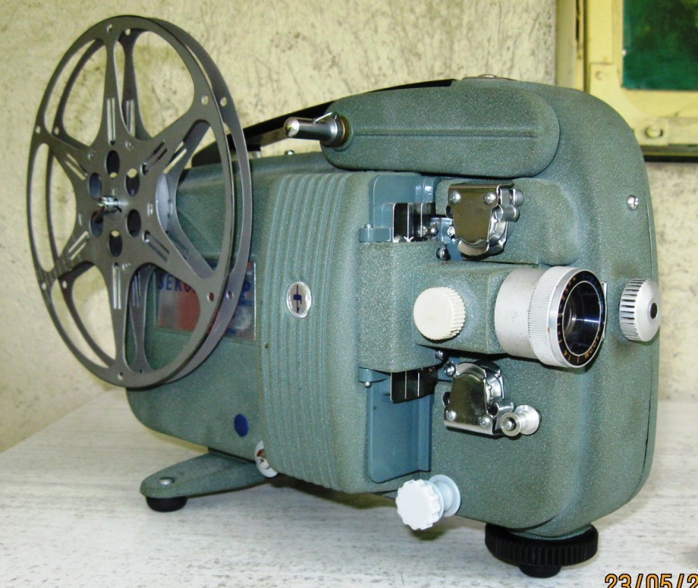 Aparat Proiector filme pe 8mm Sekonic | arhiva Okazii.ro