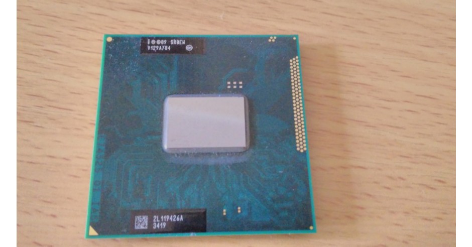 Procesor Intel B800 1.5Ghz, 2Mb Cache L3, 2 Core, 2 Threads, Intel? HD ...