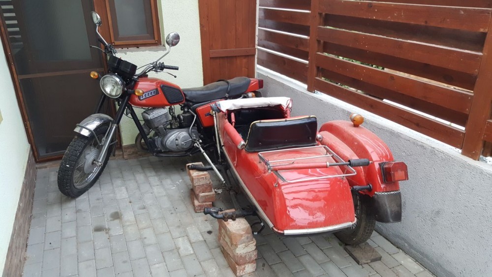 Motocicleta IJ Planeta 5 cu atas capacitate motor 350 cmc 1 piston ...